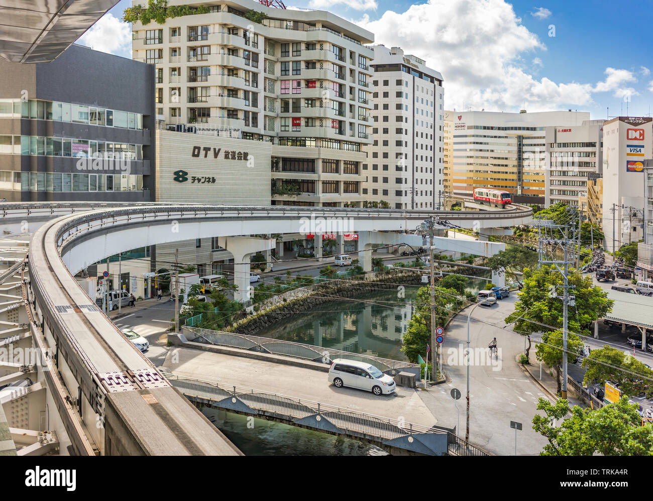 Okinawa stadt einschienenbahn -Fotos und -Bildmaterial in hoher ...