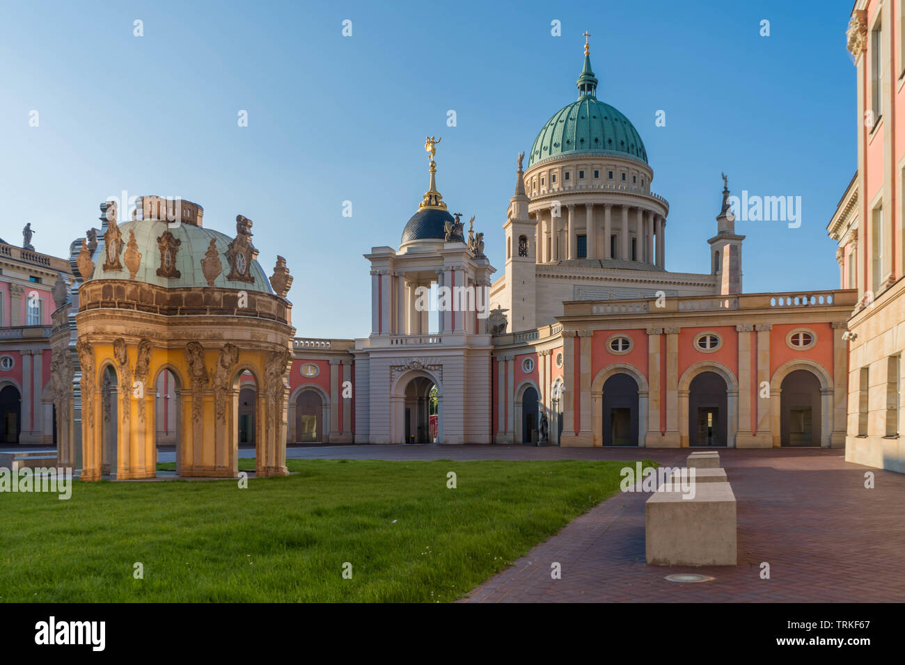 Brandenburg landtag brandenburg landtag -Fotos und -Bildmaterial in ...