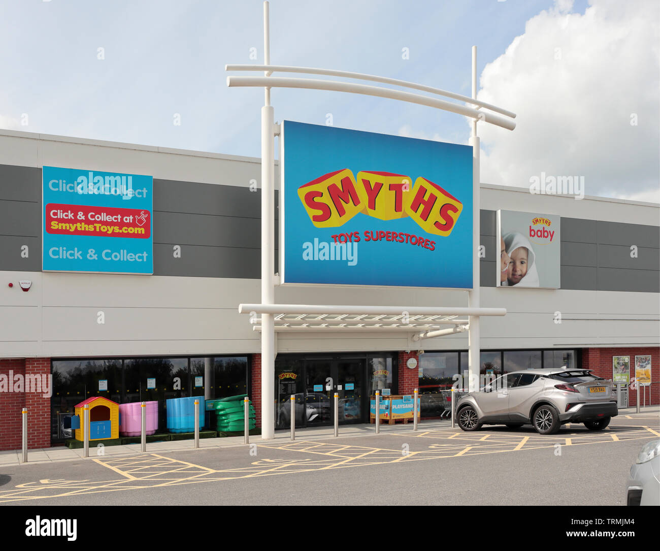 Smyths Toy Shop Fotos Und Bildmaterial In Hoher Auflösung Alamy
