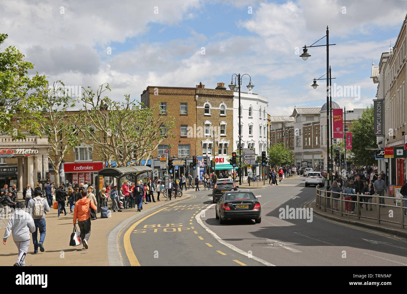 Der broadway wimbledon -Fotos und -Bildmaterial in hoher Auflösung – Alamy