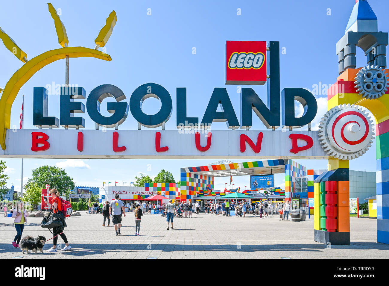 Eingang zum Legoland in Billund. Dieses Family Theme Park wurde im ...