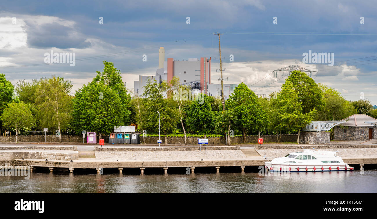 Shannonbridge kraftwerk -Fotos und -Bildmaterial in hoher Auflösung – Alamy