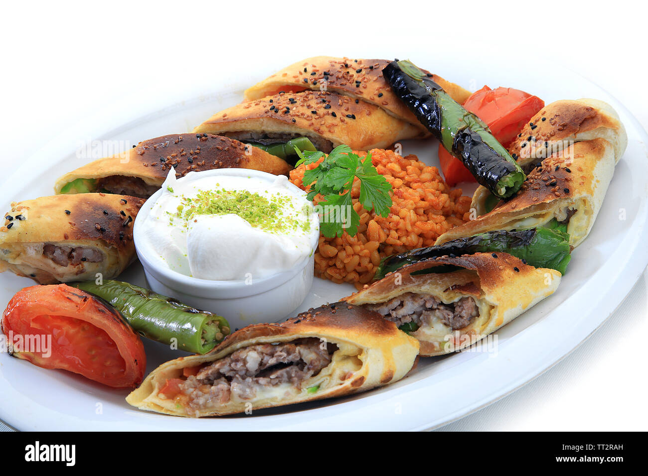 Beyti kebab -Fotos und -Bildmaterial in hoher Auflösung – Alamy