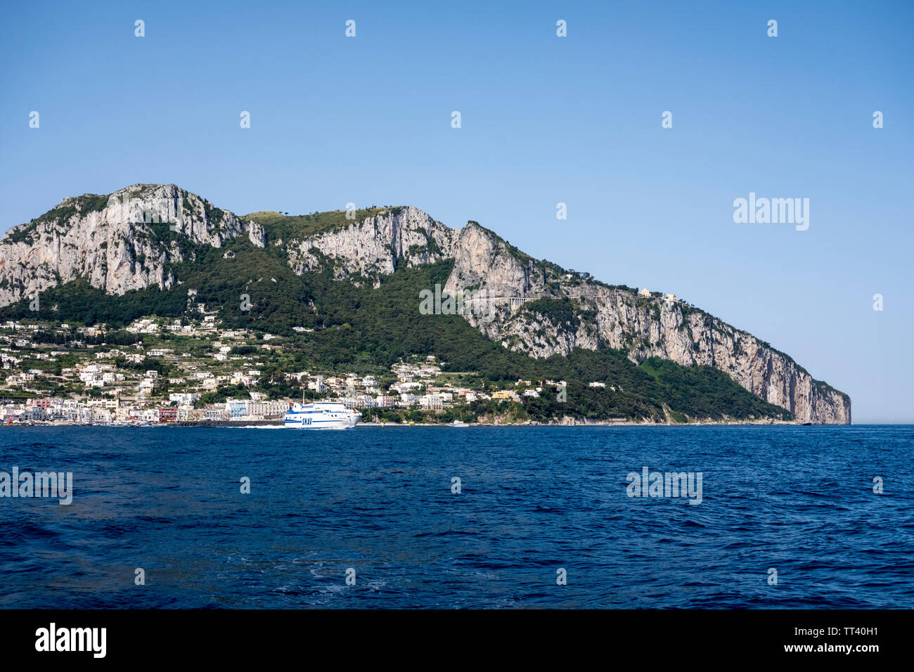 Capri jet -Fotos und -Bildmaterial in hoher Auflösung – Alamy