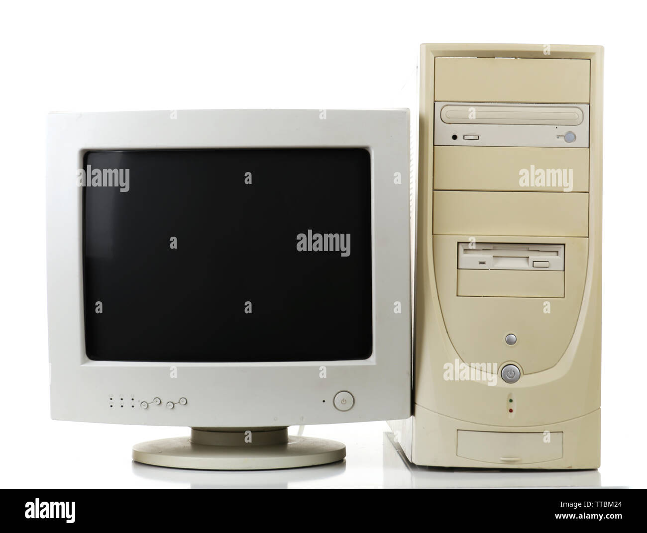 Old computer scrap on recycling -Fotos und -Bildmaterial in hoher ...