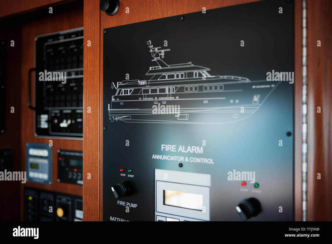 Segelyacht interieur -Fotos und -Bildmaterial in hoher Auflösung – Alamy