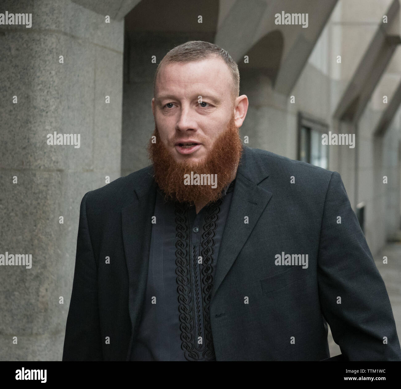 Muslim konvertieren ibrahim anderson -Fotos und -Bildmaterial in hoher ...