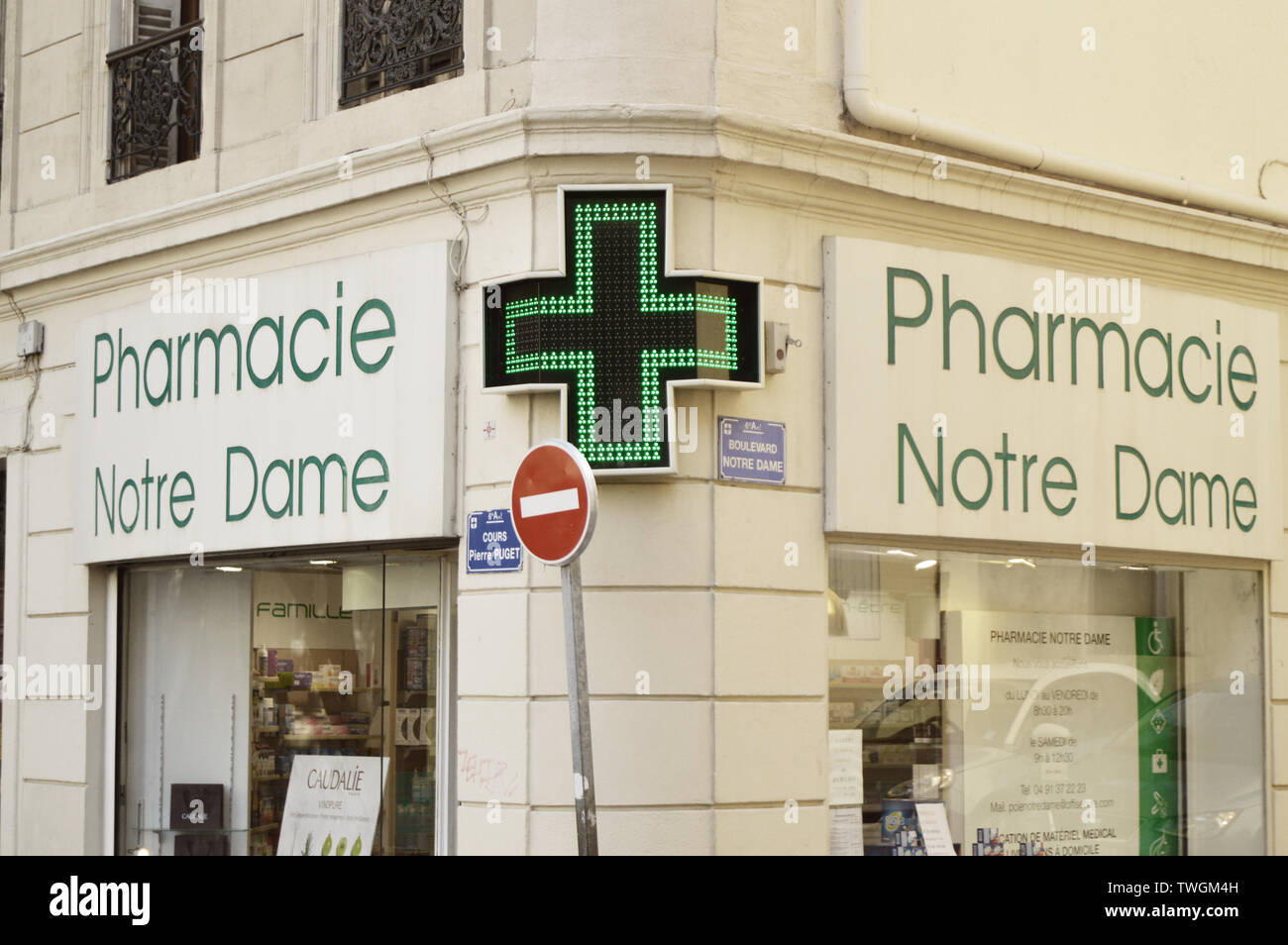 Apotheke Symbol Stockfotos und -bilder Kaufen - Alamy