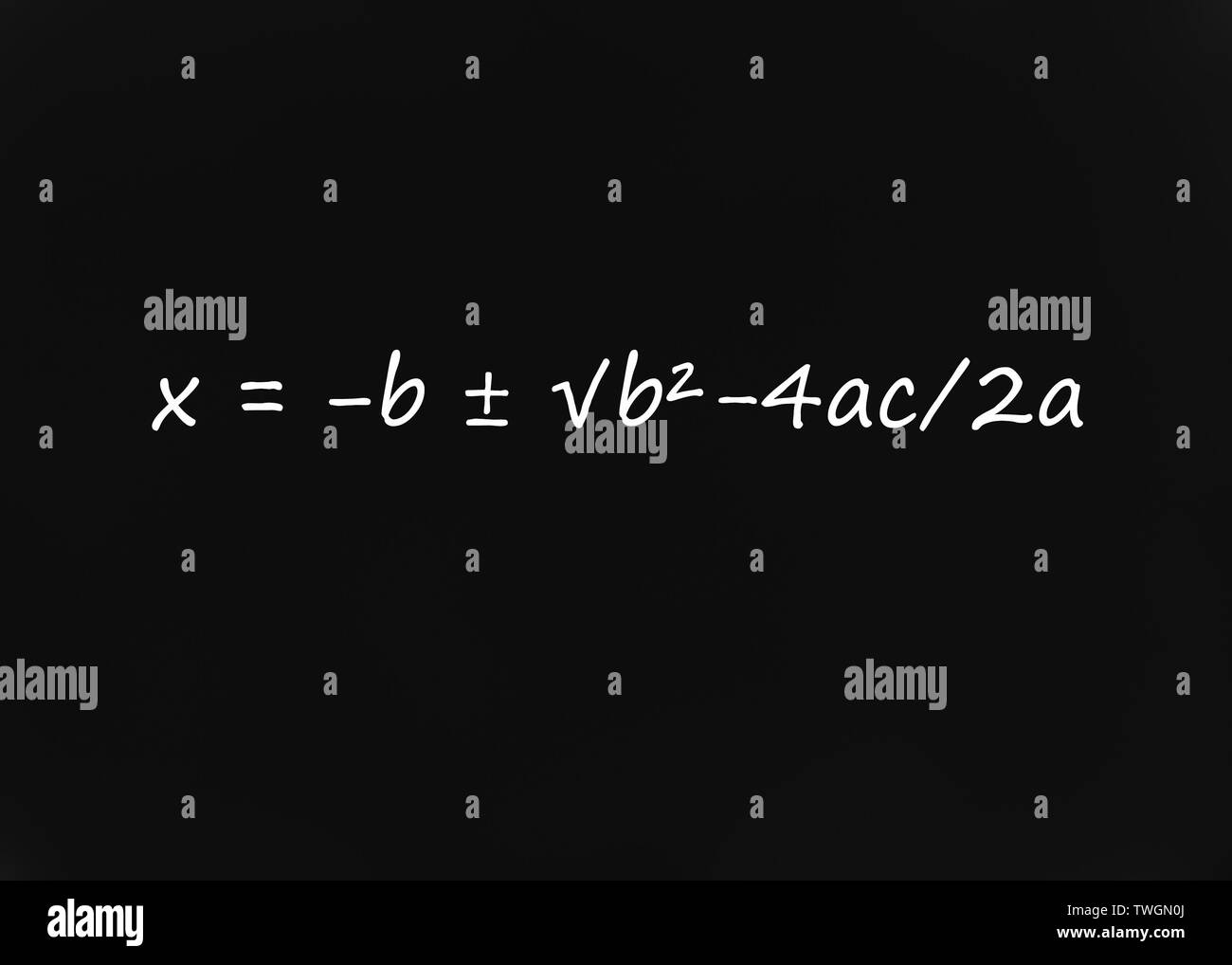Quadratische algebra -Fotos und -Bildmaterial in hoher Auflösung – Alamy