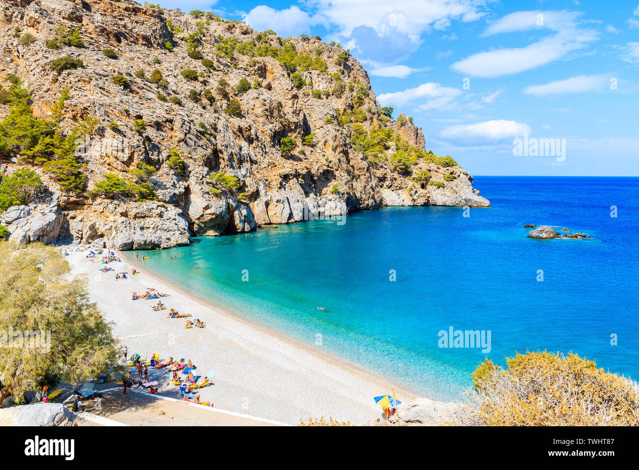 Blick auf idyllische Achata Beach, Insel Karpathos, Griechenland ...
