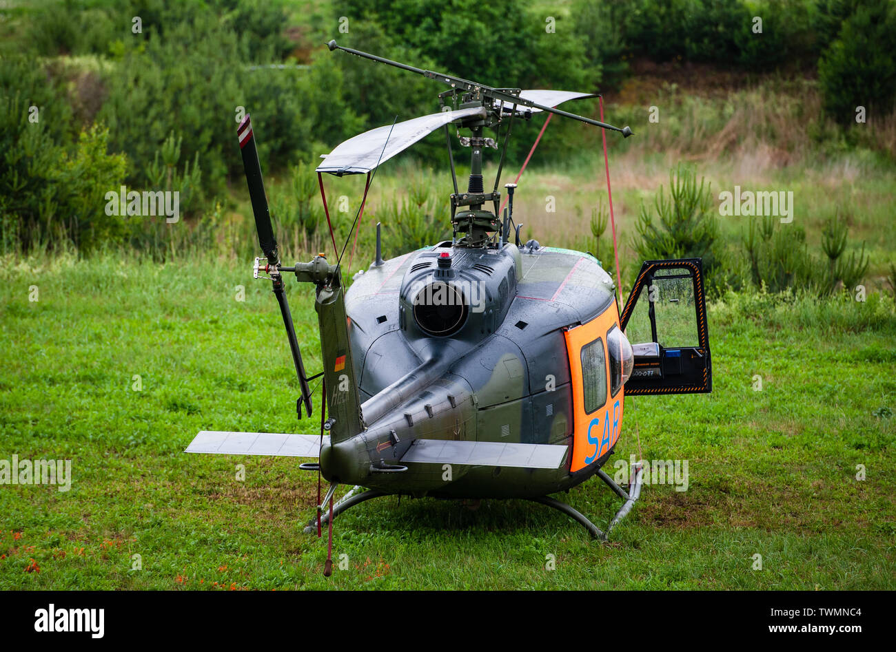12. Juni 2019, Niedersachsen Faßberg: EIN SAR-Hubschrauber vom Typ Bell ...