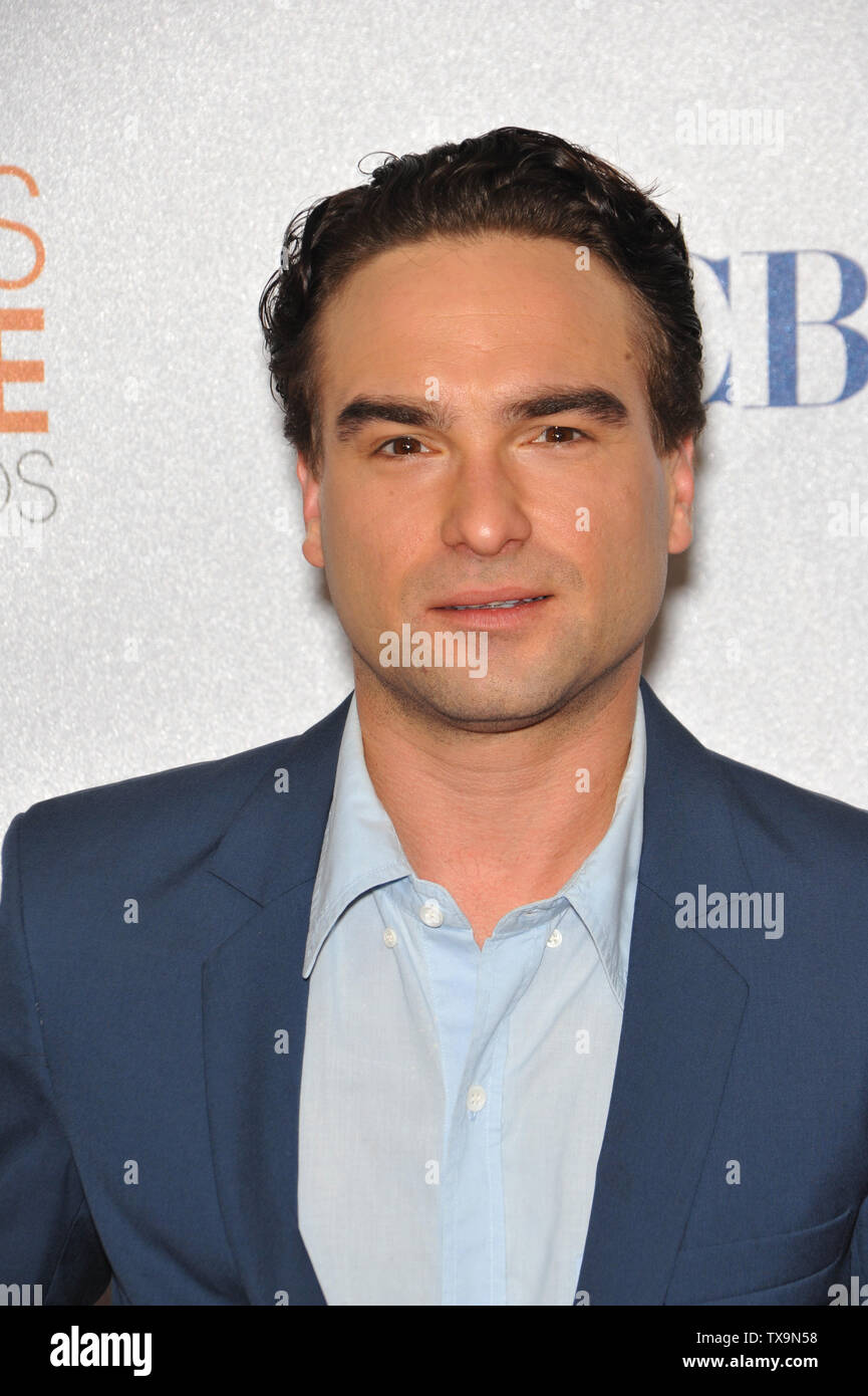 Johnny galecki 2009 -Fotos und -Bildmaterial in hoher Auflösung – Alamy