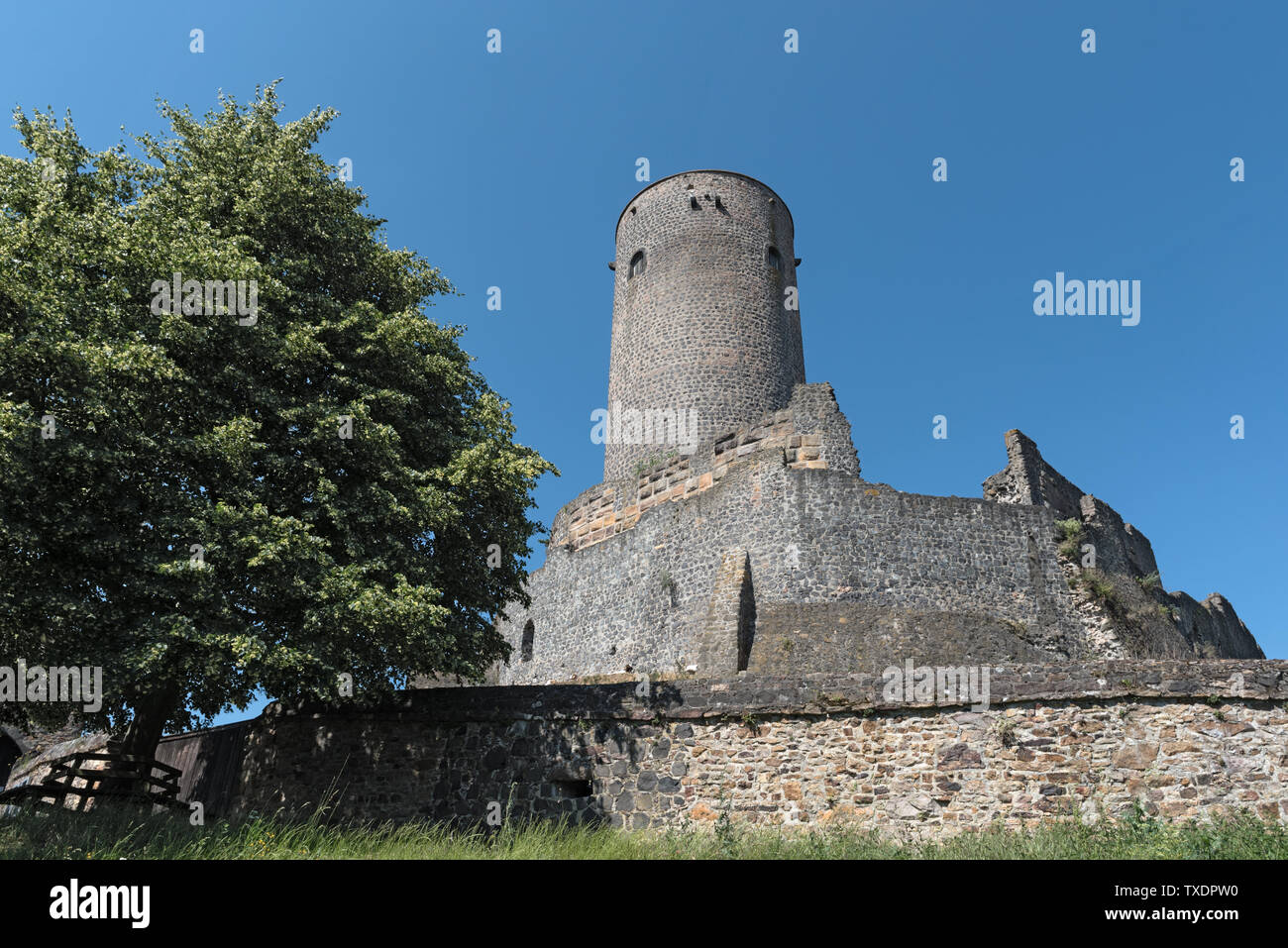 Burg mauer deutschland -Fotos und -Bildmaterial in hoher Auflösung – Alamy