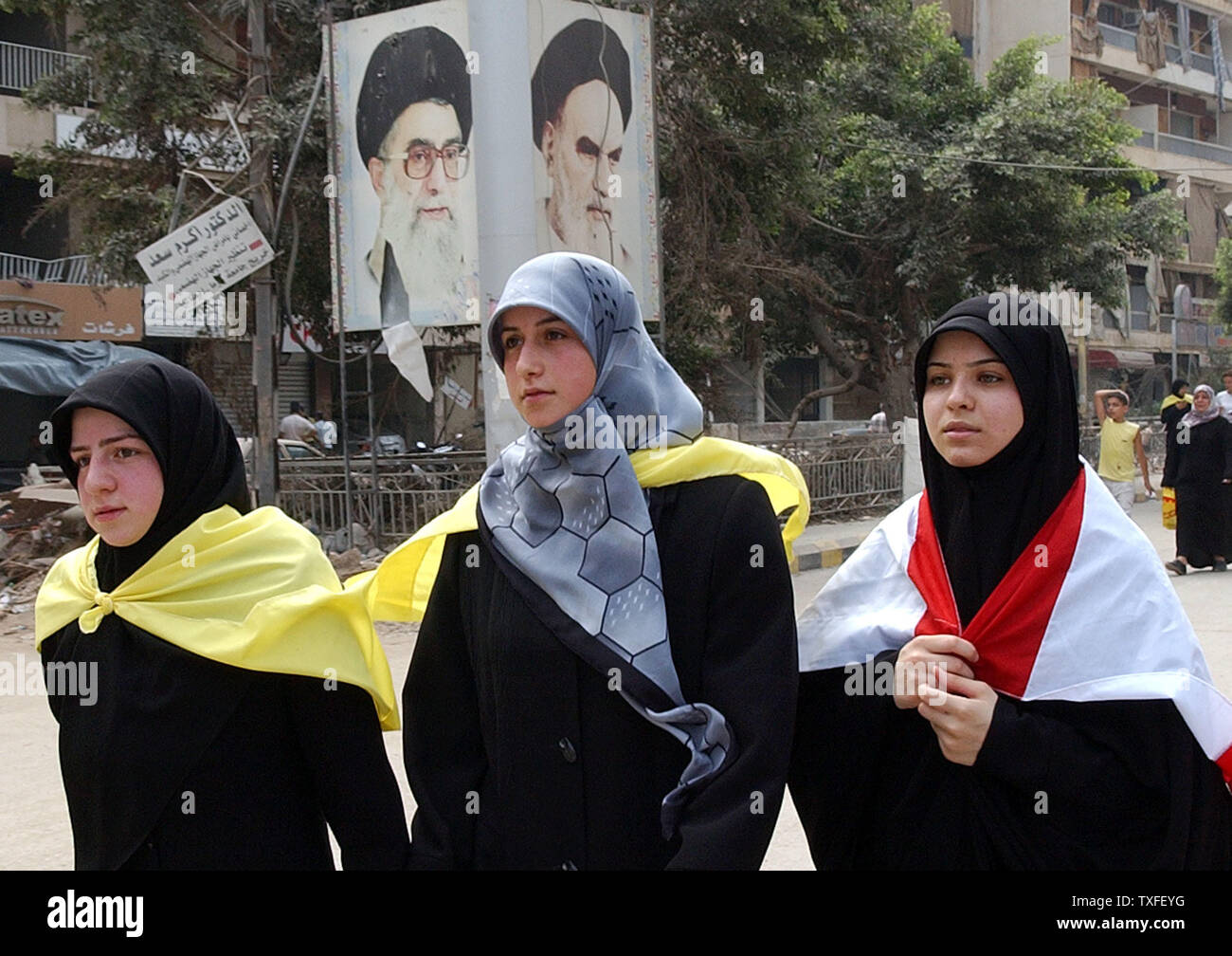 Hizbollah Flagge Stockfotos und -bilder Kaufen - Alamy