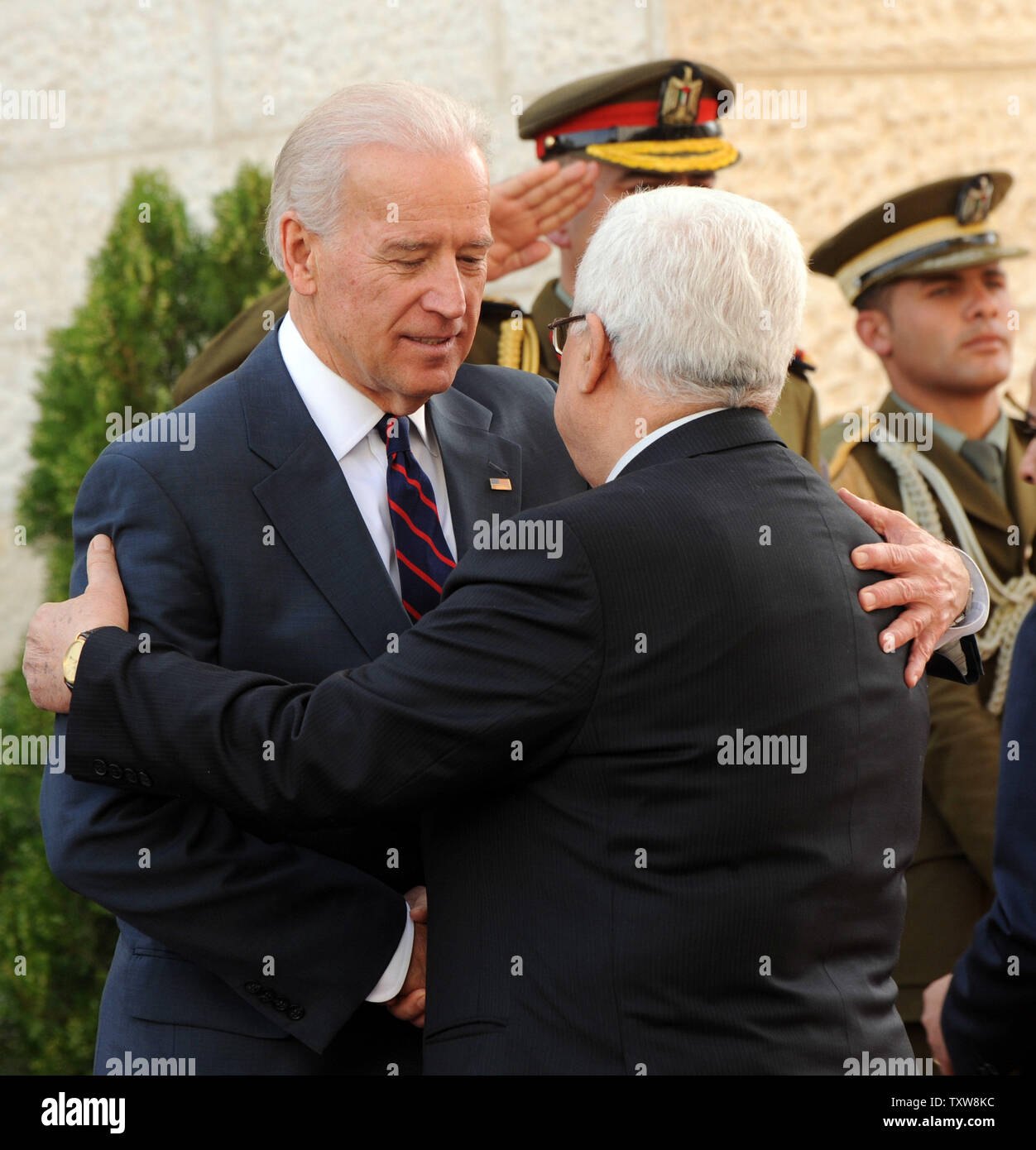 Biden und abbas -Fotos und -Bildmaterial in hoher Auflösung – Alamy Biden und abbas -Fotos und -Bildmaterial in hoher Auflösung – Alamy