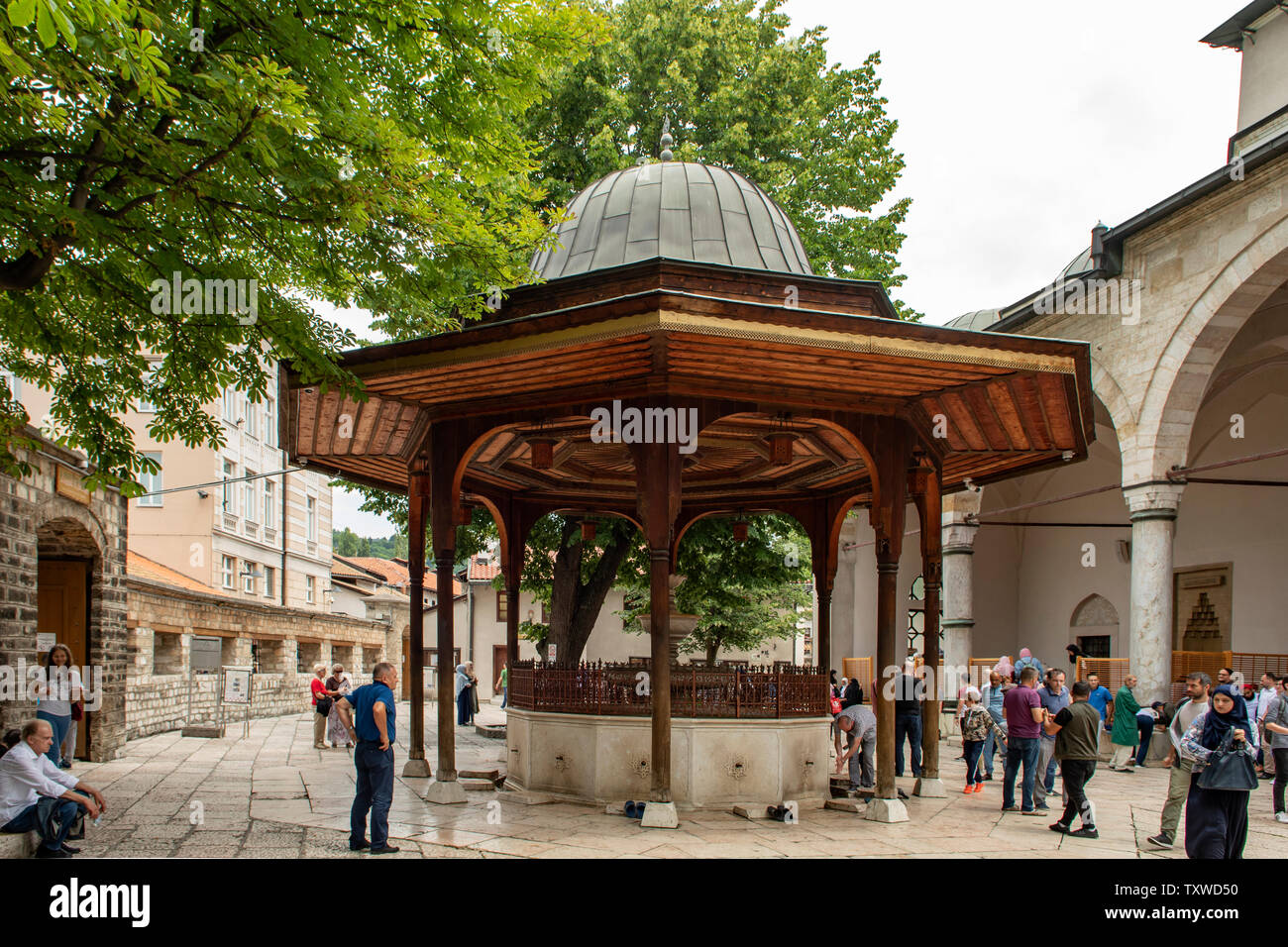 Die Gazi-Husrev Bey Moschee, Sarajevo, Bosnien und Herzegowina ...
