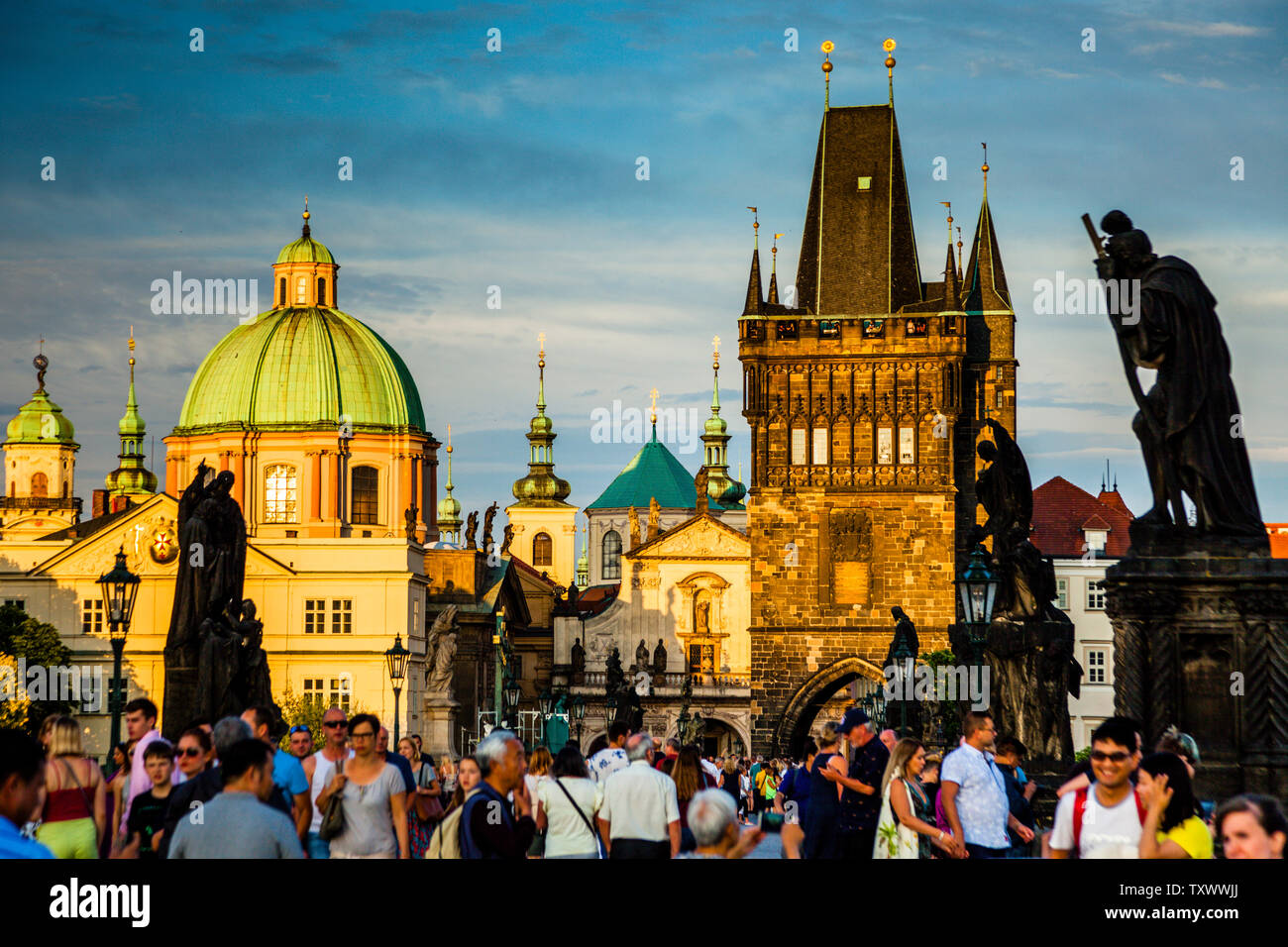 Prag narodni divadlo Stockfotos und -bilder Kaufen - Seite 2 - Alamy