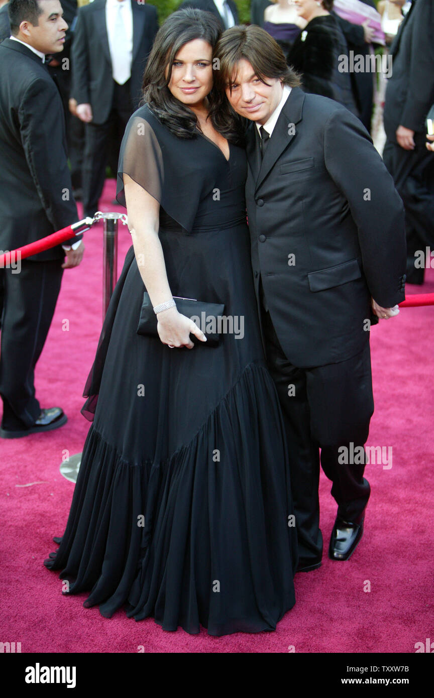 Schauspieler mike myers mit seiner frau robin -Fotos und -Bildmaterial in hoher Auflösung – Alamy