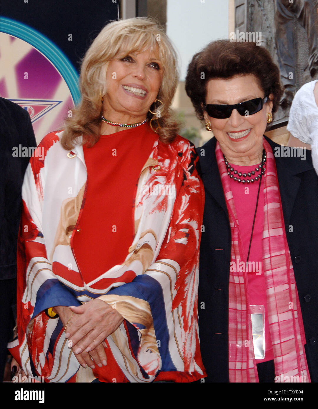 You only live twice james bond -Fotos und -Bildmaterial in hoher ...