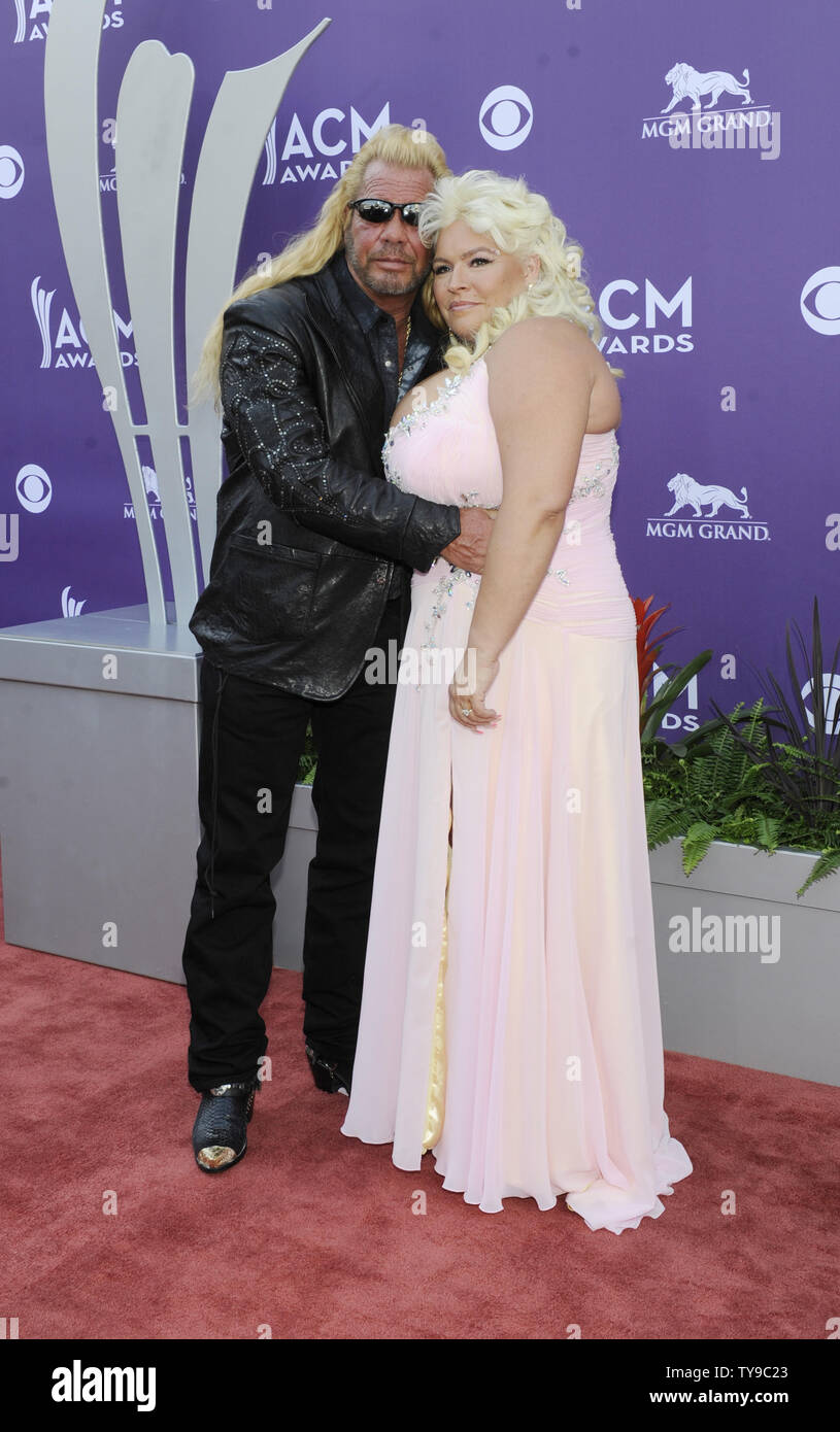 Beth smith duane dog chapman -Fotos und -Bildmaterial in hoher ...