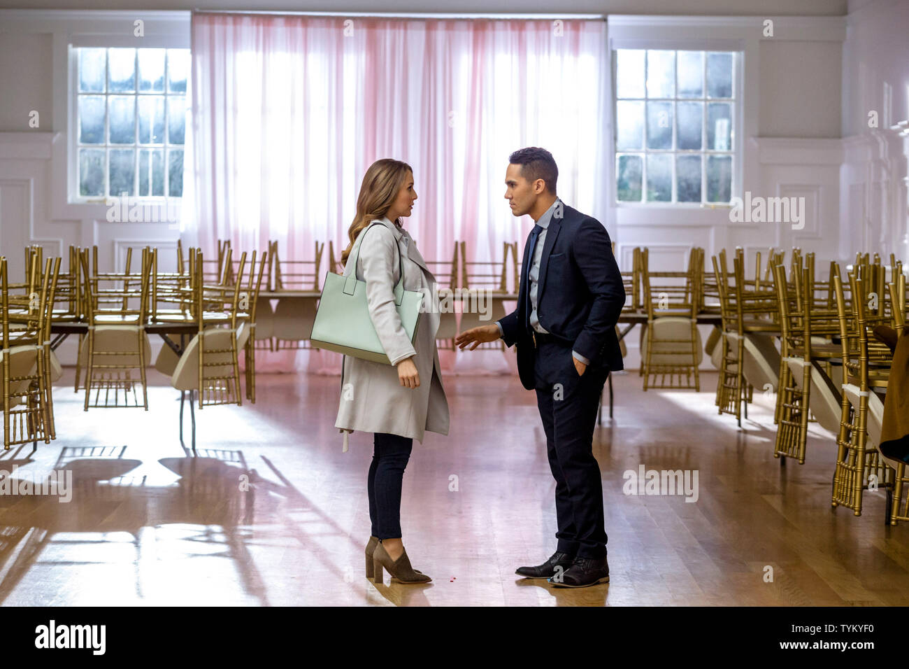 Bild perfekt Mysteries: Der frisch Verheiratete und Tot von Links ...