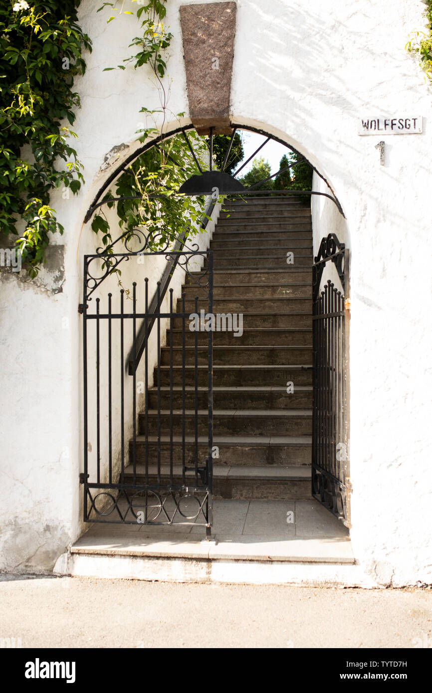Skandinavische treppe -Fotos und -Bildmaterial in hoher Auflösung – Alamy