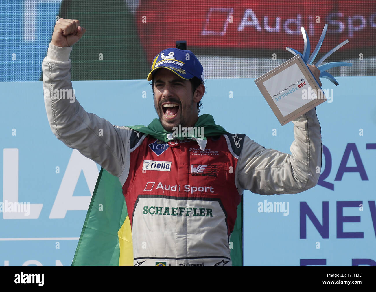 Reihe neuer audi autos -Fotos und -Bildmaterial in hoher Auflösung – Alamy