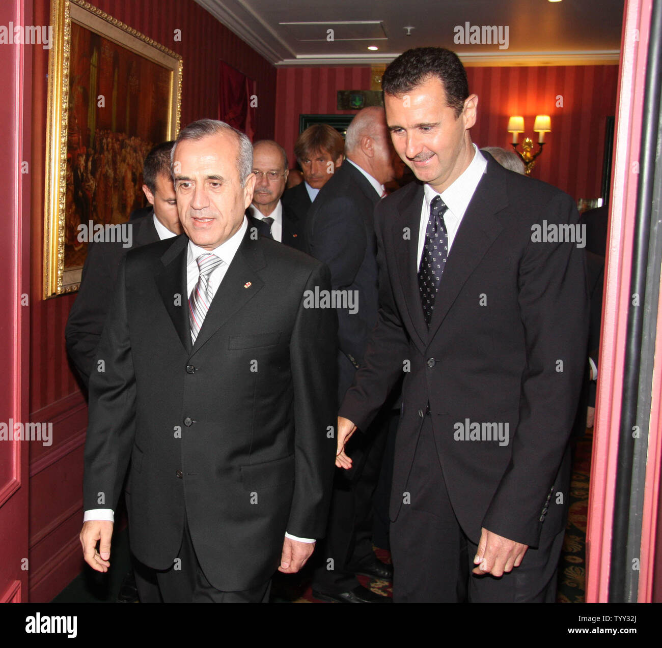 Bashar al assad (l) -Fotos und -Bildmaterial in hoher Auflösung – Alamy
