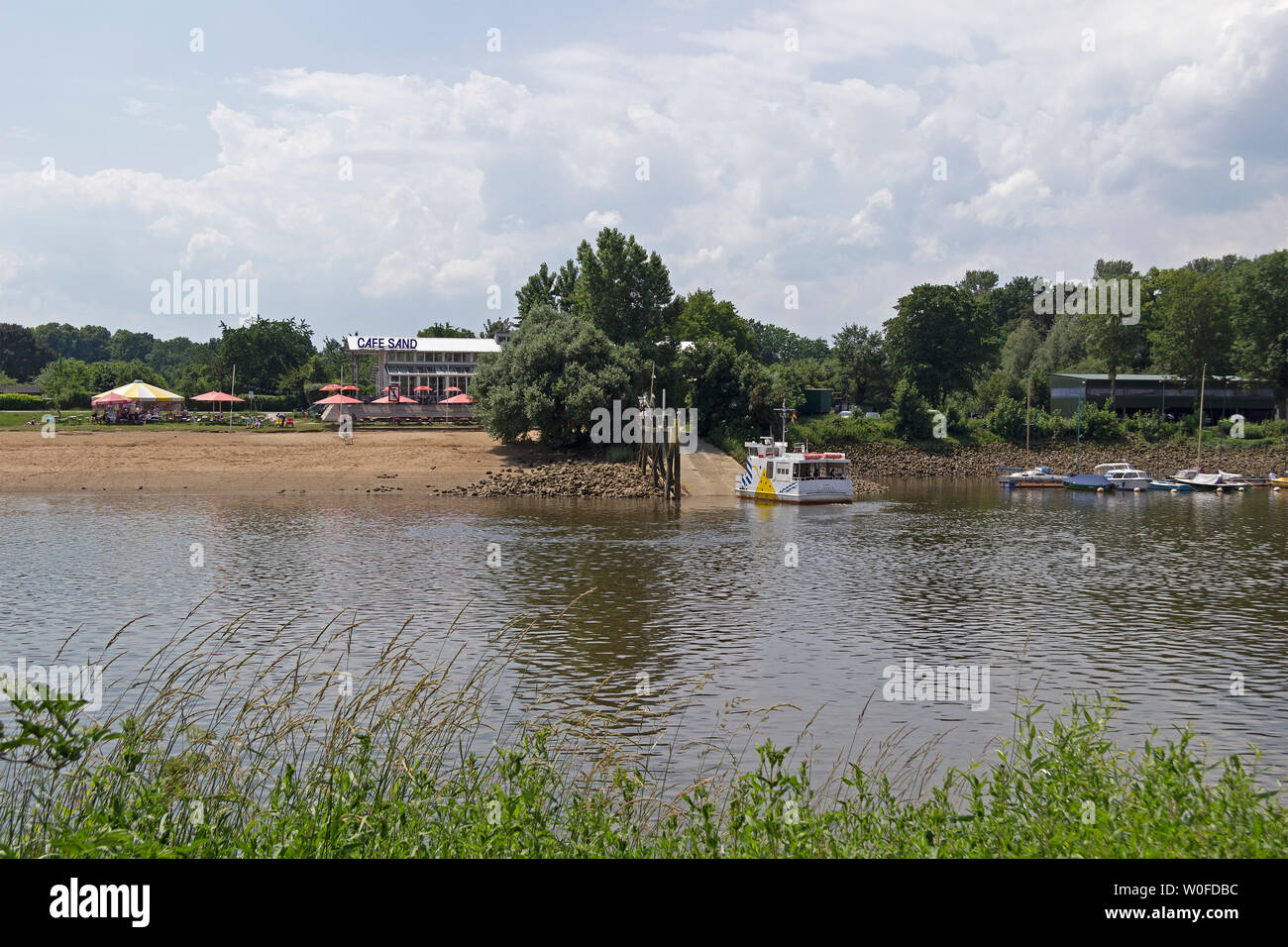 Weserfähre bremen -Fotos und -Bildmaterial in hoher Auflösung – Alamy