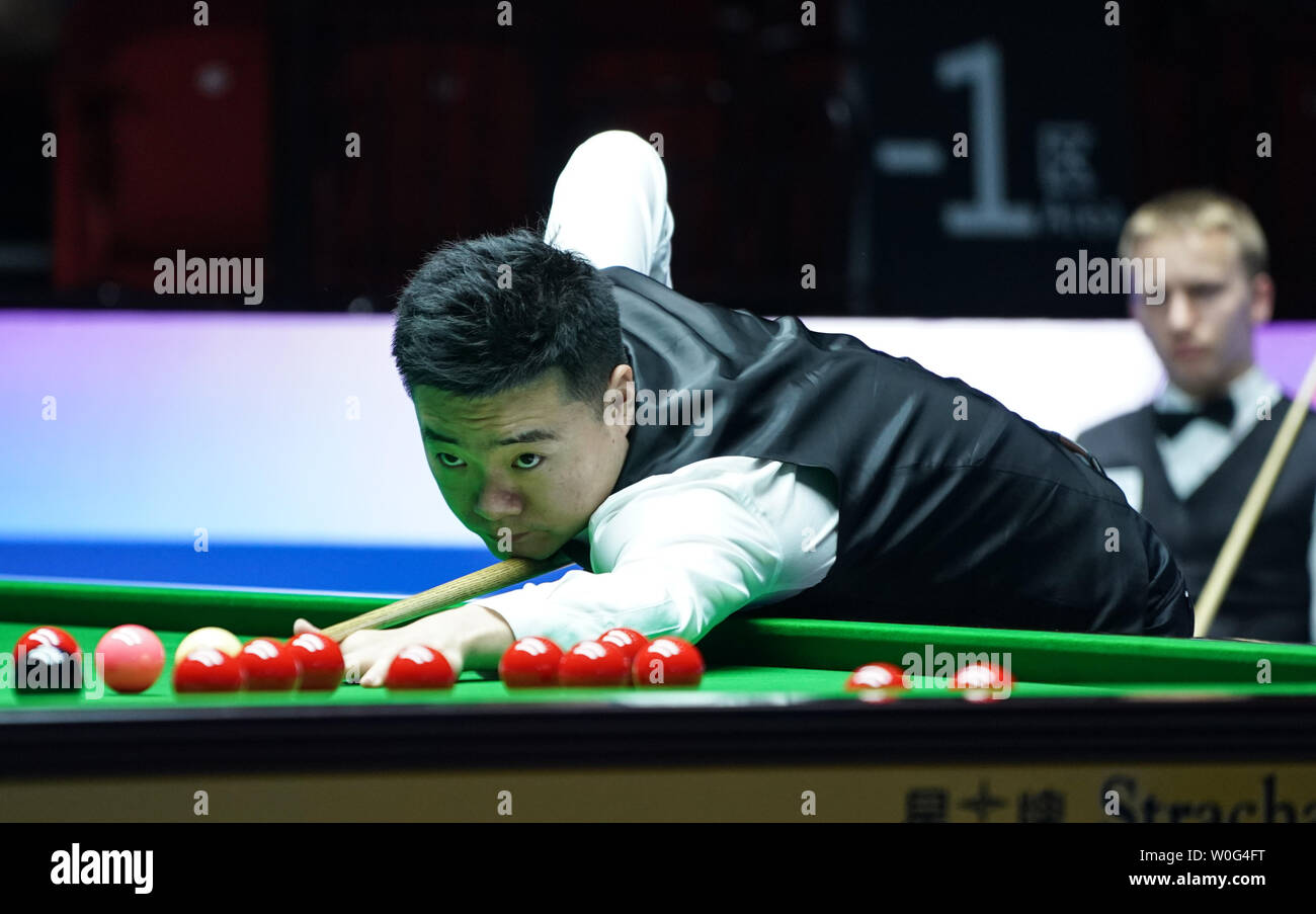 Wuxi in der chinesischen Provinz Jiangsu. 27 Juni, 2019. Ding Junhui ...