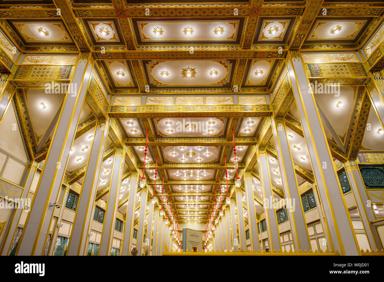 Ceremonial poles -Fotos und -Bildmaterial in hoher Auflösung – Alamy