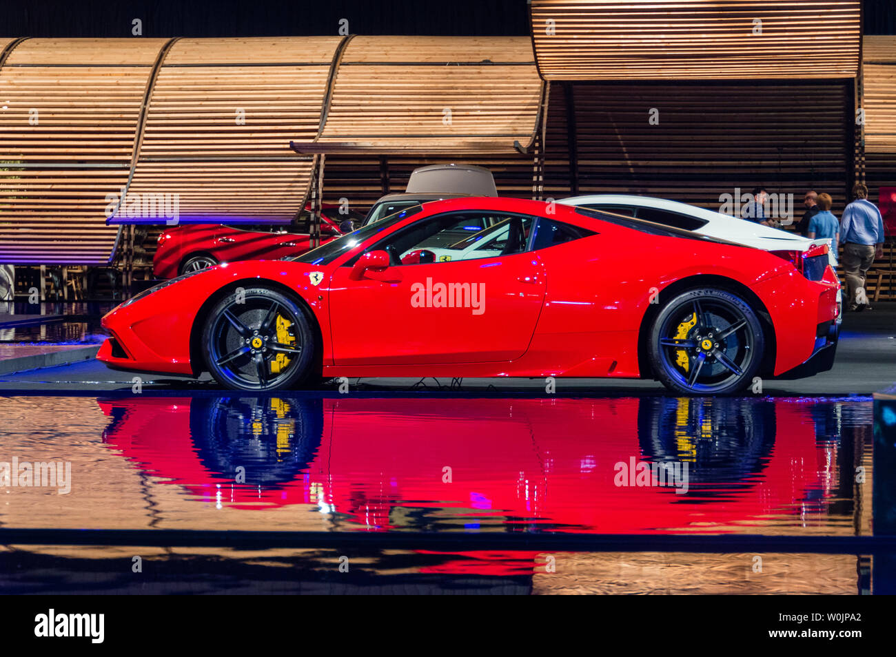 Salon automobil barcelona -Fotos und -Bildmaterial in hoher Auflösung ...