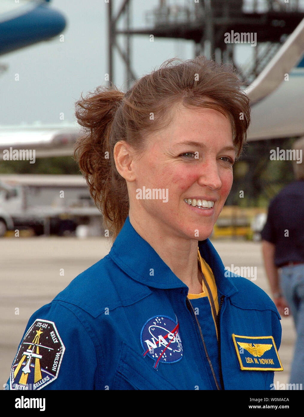 Mission Specialist Lisa Nowak der STS-121, dargestellt in einem Juni 13 ...