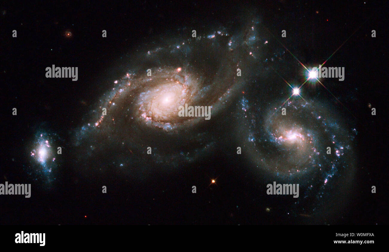 Gruppe von galaxien -Fotos und -Bildmaterial in hoher Auflösung – Alamy