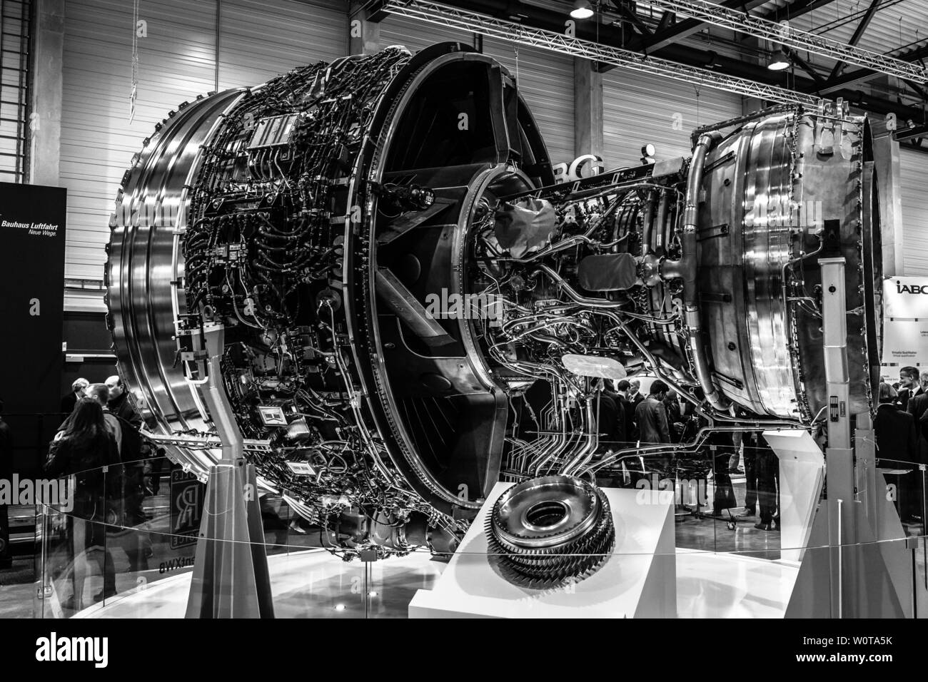 Rolls royce trent turbofan -Fotos und -Bildmaterial in hoher Auflösung ...