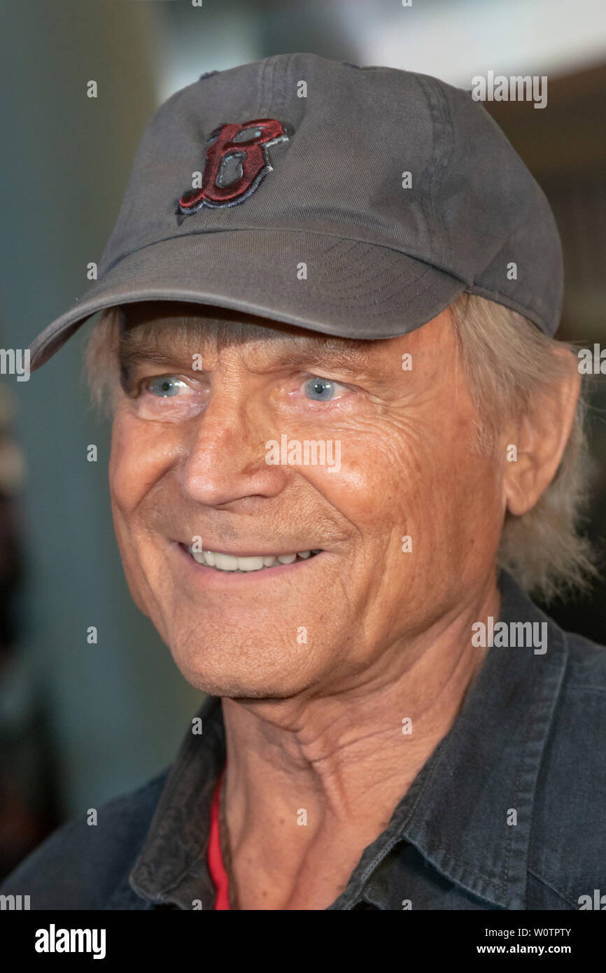 Mario girotti terence hill -Fotos und -Bildmaterial in hoher Auflösung ...