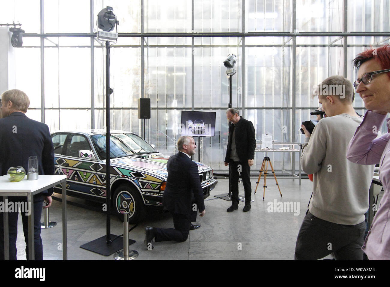 Vier der 19 BMW Art Cars wird vom 13. November bis 10. Dezember, im ...