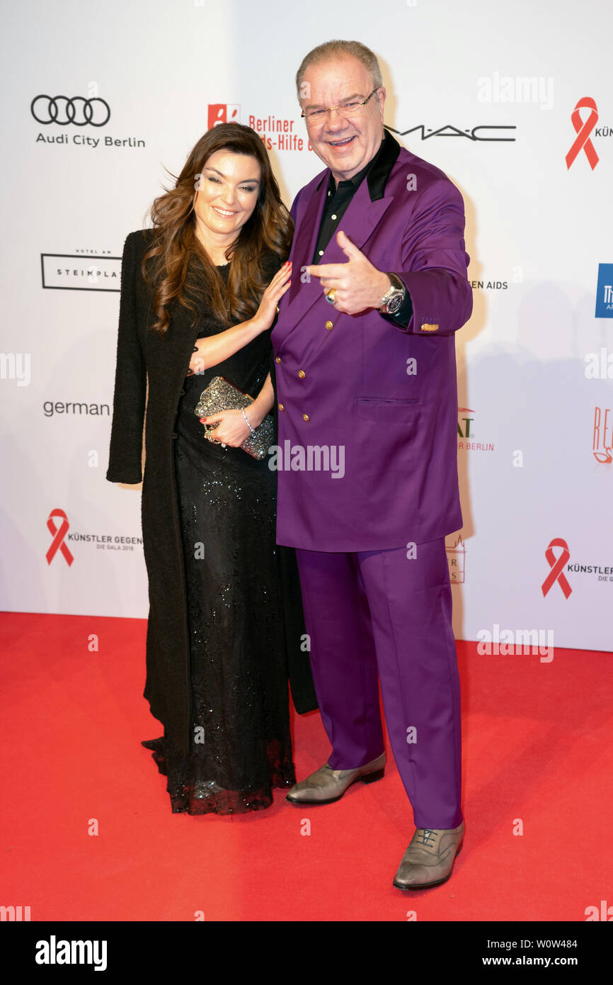 Karl-heinz Richard Fürst von Sayn-Wittgenstein und seine Freundin ...