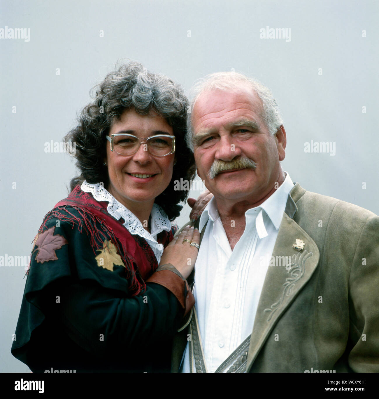 Tochter Gerda Steiner mit dem deutschen Volksschauspieler Peter Steiner ...