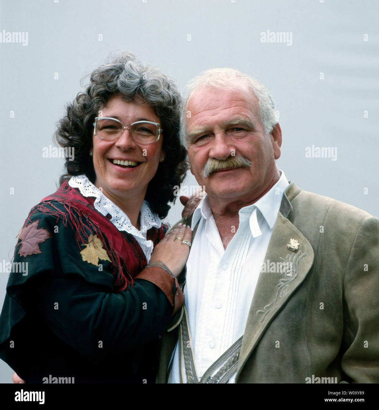 Tochter Gerda Steiner mit dem deutschen Volksschauspieler Peter Steiner ...