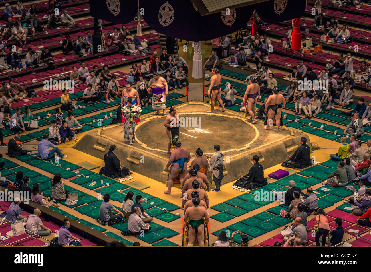 Tokio - 19. Mai 2019: Sumo Ringen in der Ryogoku Arena, Tokio, Japan ...
