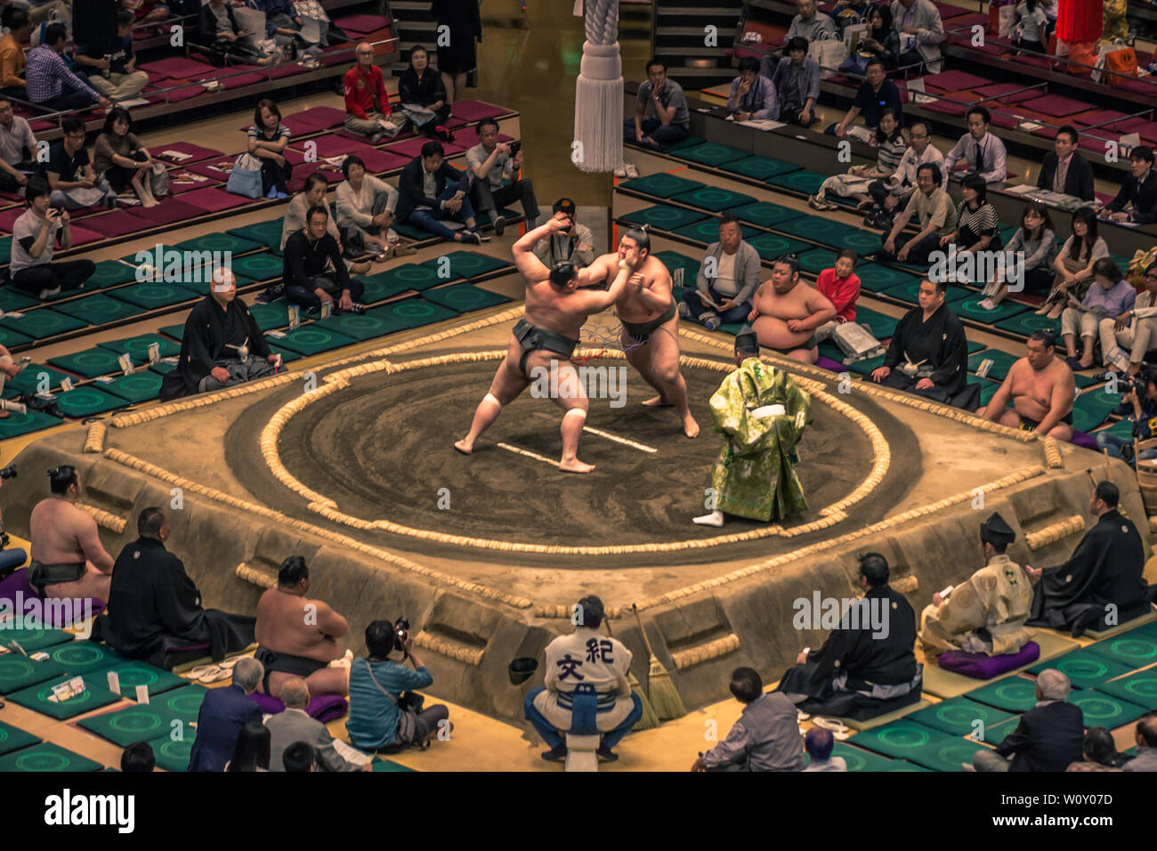 Tokio - 19. Mai 2019: Sumo Ringen in der Ryogoku Arena, Tokio, Japan ...