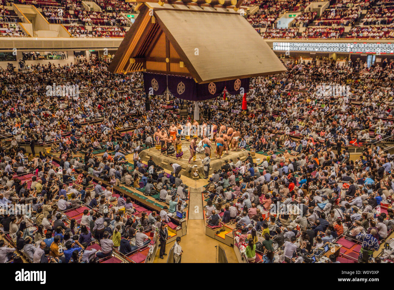 Tokio - 19. Mai 2019: Sumo Ringen in der Ryogoku Arena, Tokio, Japan ...