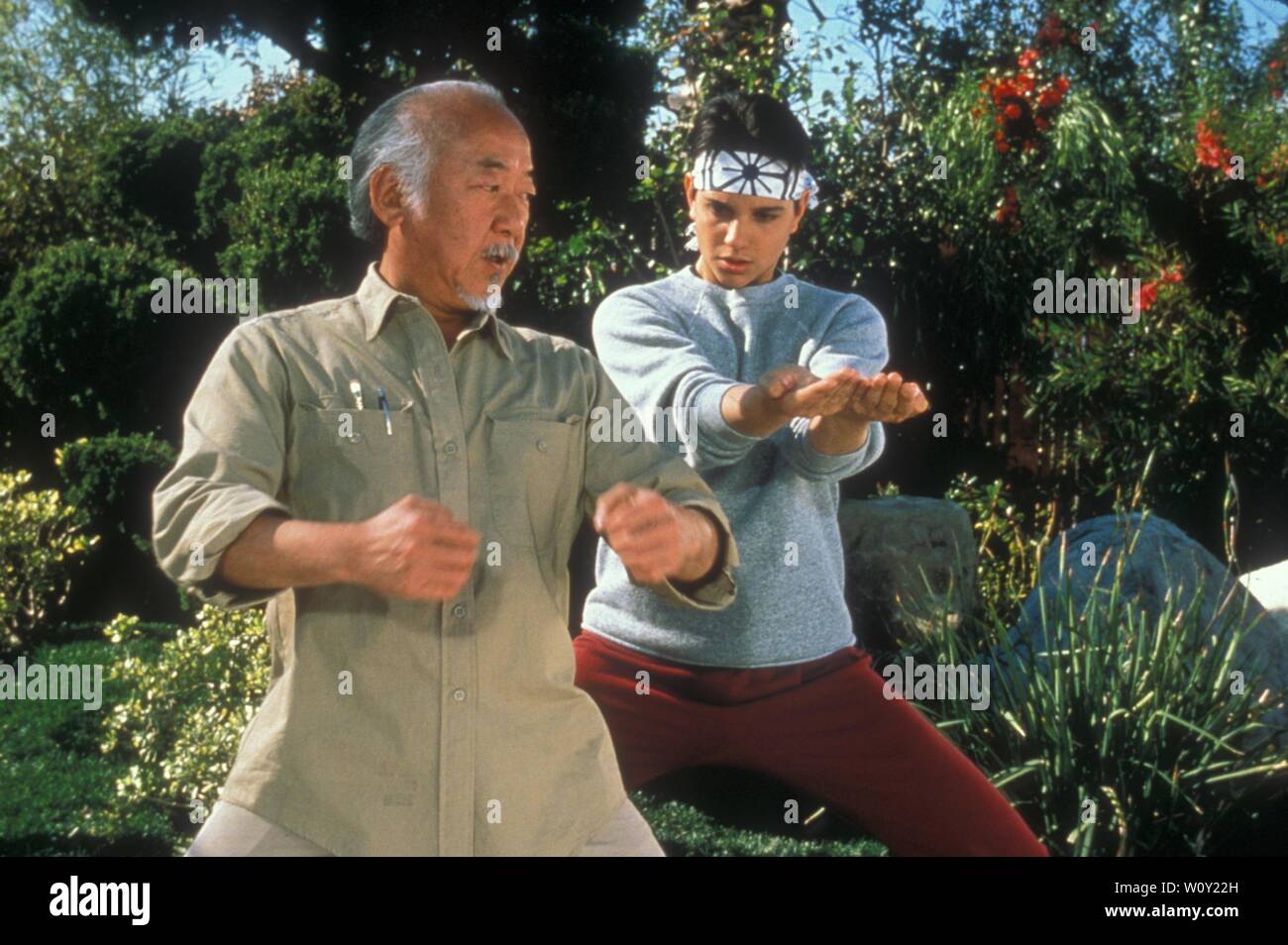 Karate kid macchio morita -Fotos und -Bildmaterial in hoher Auflösung ...