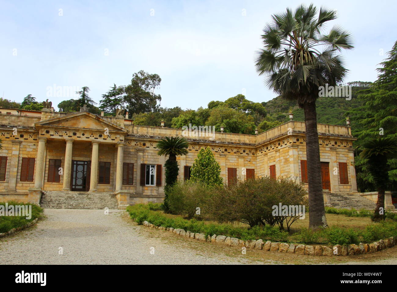 Demidoff palast -Fotos und -Bildmaterial in hoher Auflösung – Alamy
