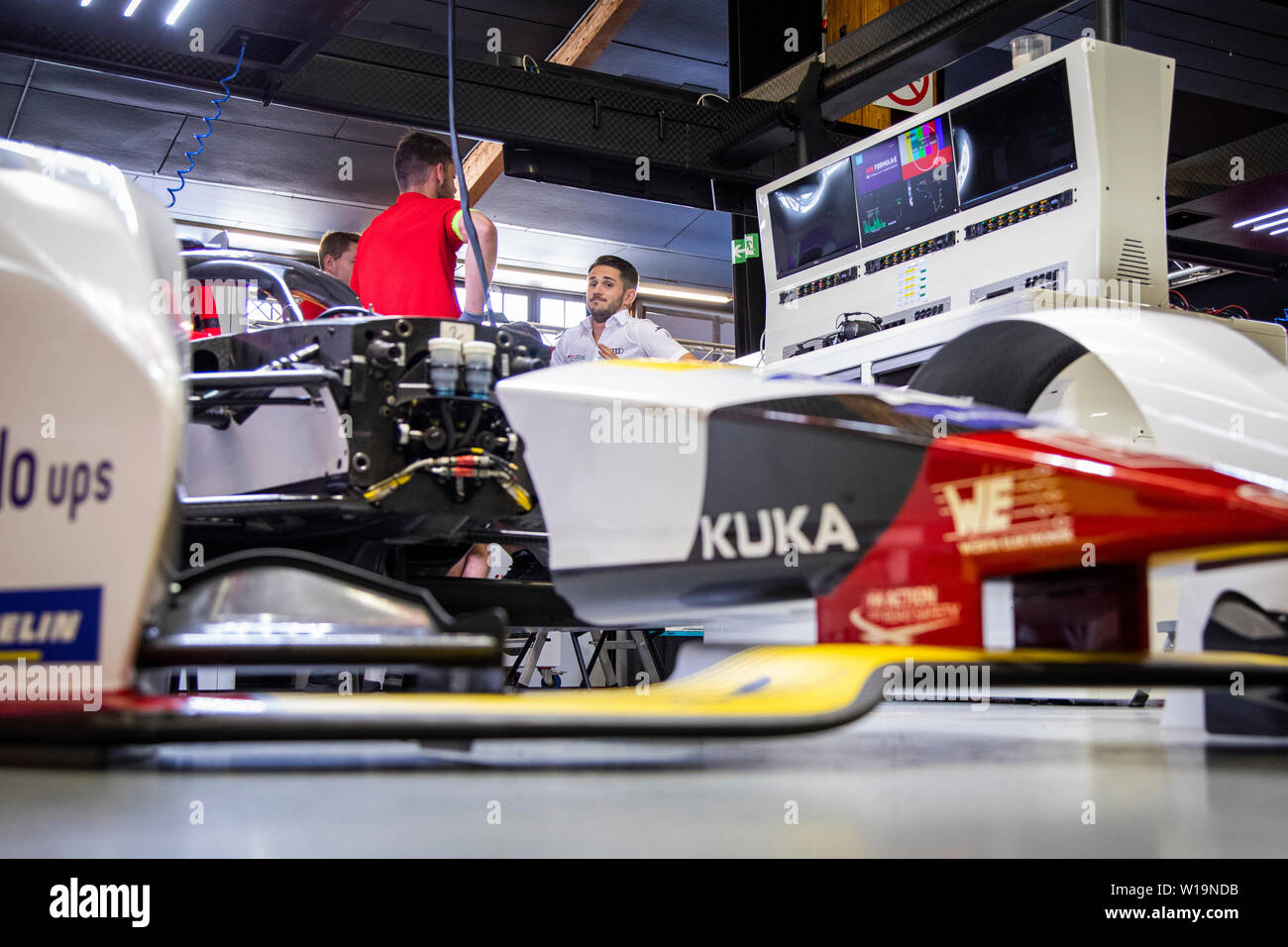 Elektrische sportwagen -Fotos und -Bildmaterial in hoher Auflösung – Alamy