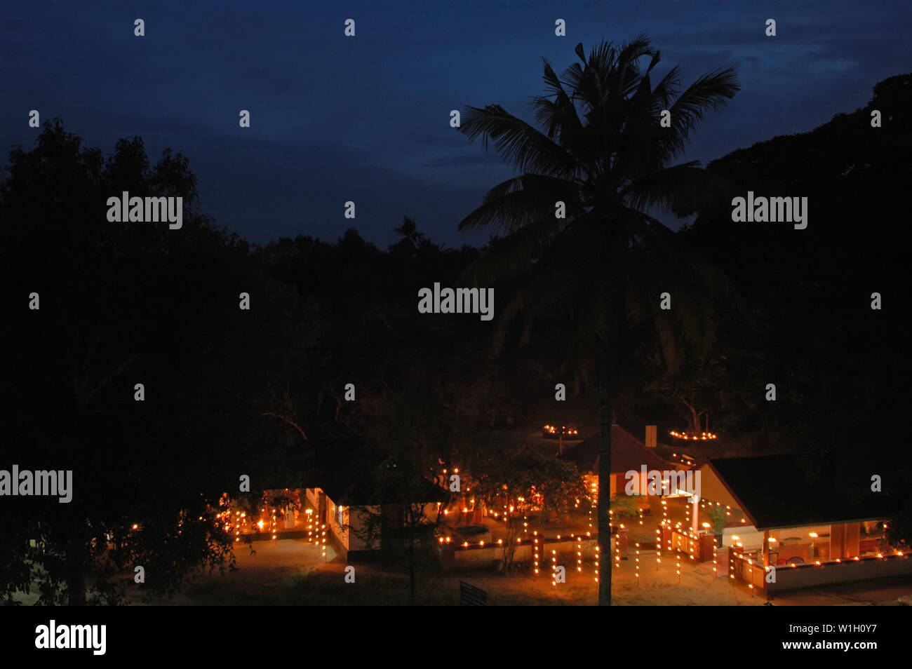 Ashram kerala -Fotos und -Bildmaterial in hoher Auflösung – Alamy