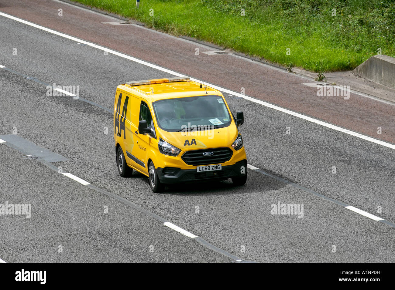 Ford transit custom 340 basis -Fotos und -Bildmaterial in hoher ...