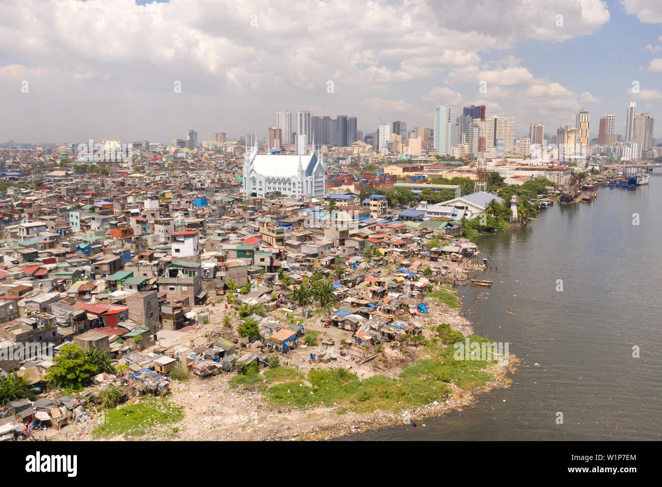 Philippines slum -Fotos und -Bildmaterial in hoher Auflösung - Seite 2 - Alamy