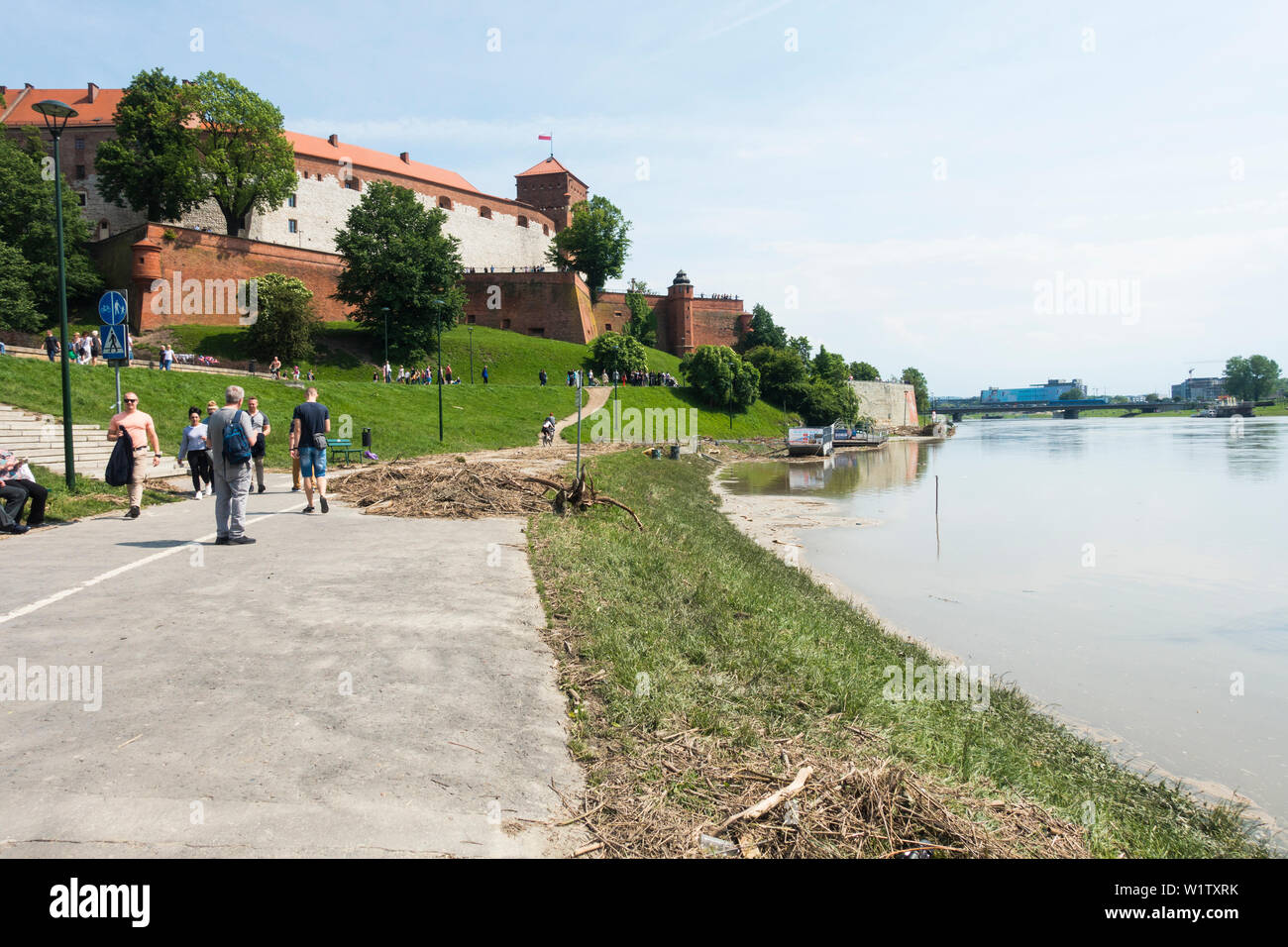 Hochwasser in krakau 2019 -Fotos und -Bildmaterial in hoher Auflösung ... Hochwasser in krakau 2019 -Fotos und -Bildmaterial in hoher Auflösung ...